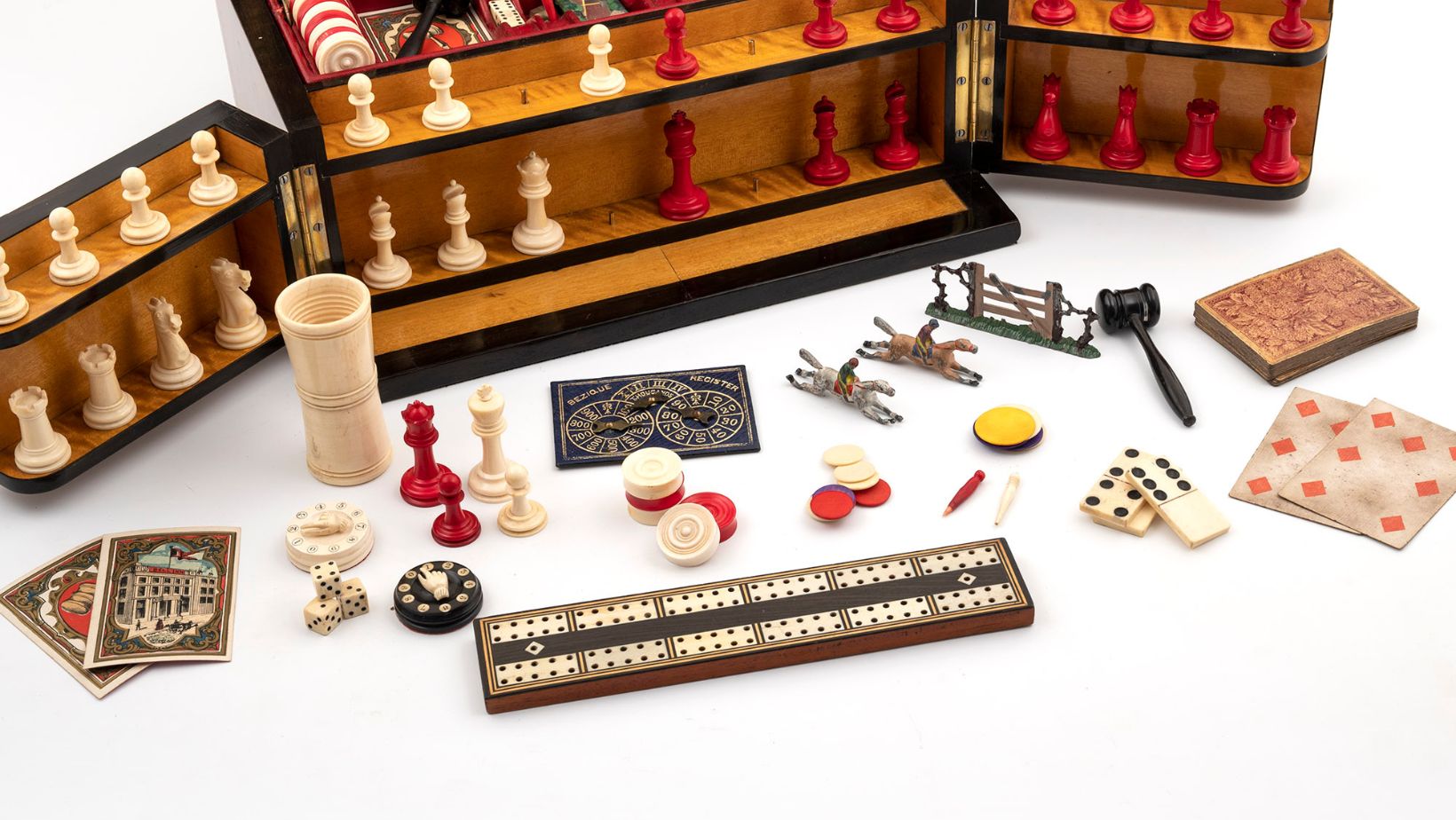 Exploring the Fascinating World of Vintage Entertainment Games ...