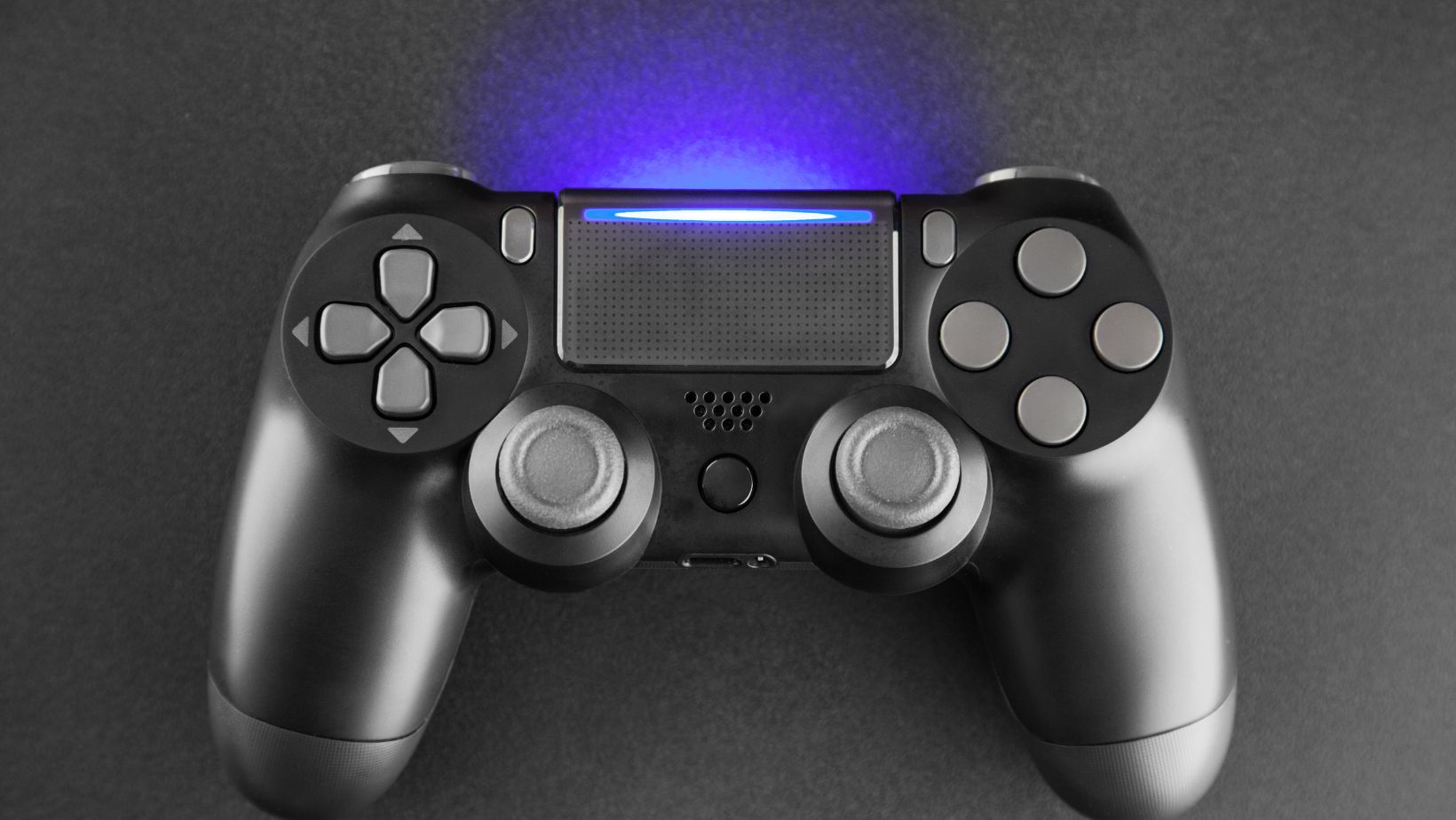 Gaming Console: A Brief Overview - classicgamingden.com